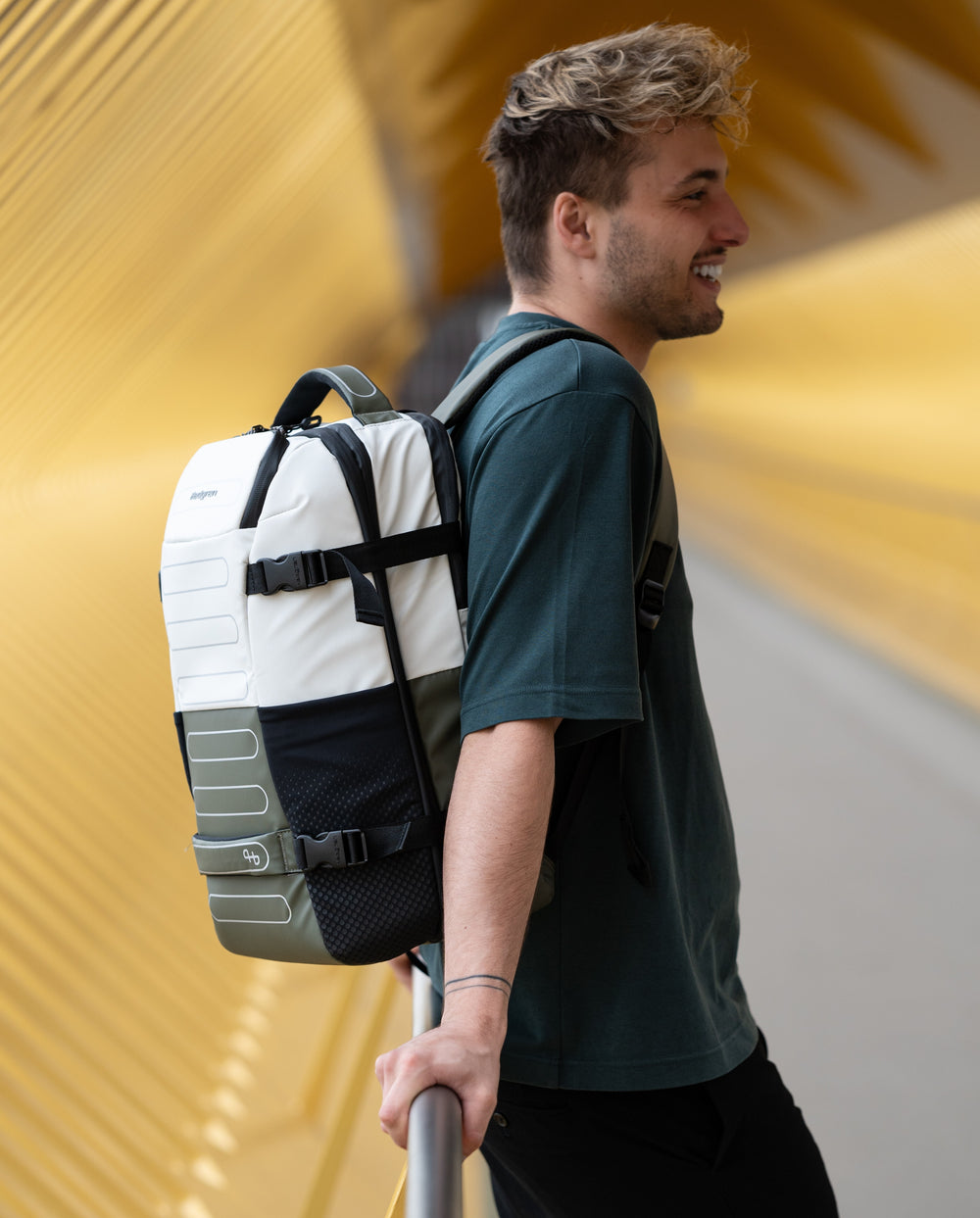 Hedgren | Bags & Travel gear – Page 6